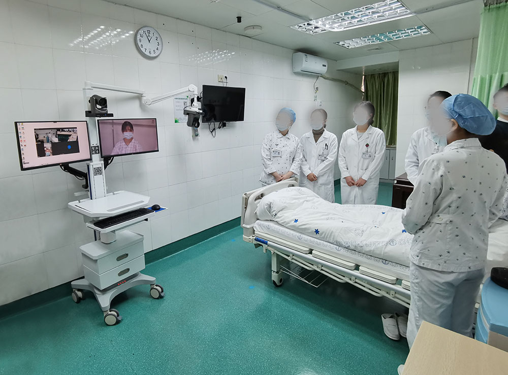 The 5G 4K Remote Medical Mobile Platform has been officially put into ...